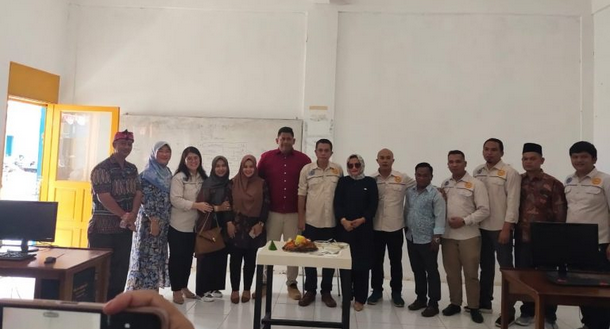 Ketua Yayasan ULB Resmikan Laboratorium Komputer Fakultas Ekonomi dan Bisnis - Universitas ...