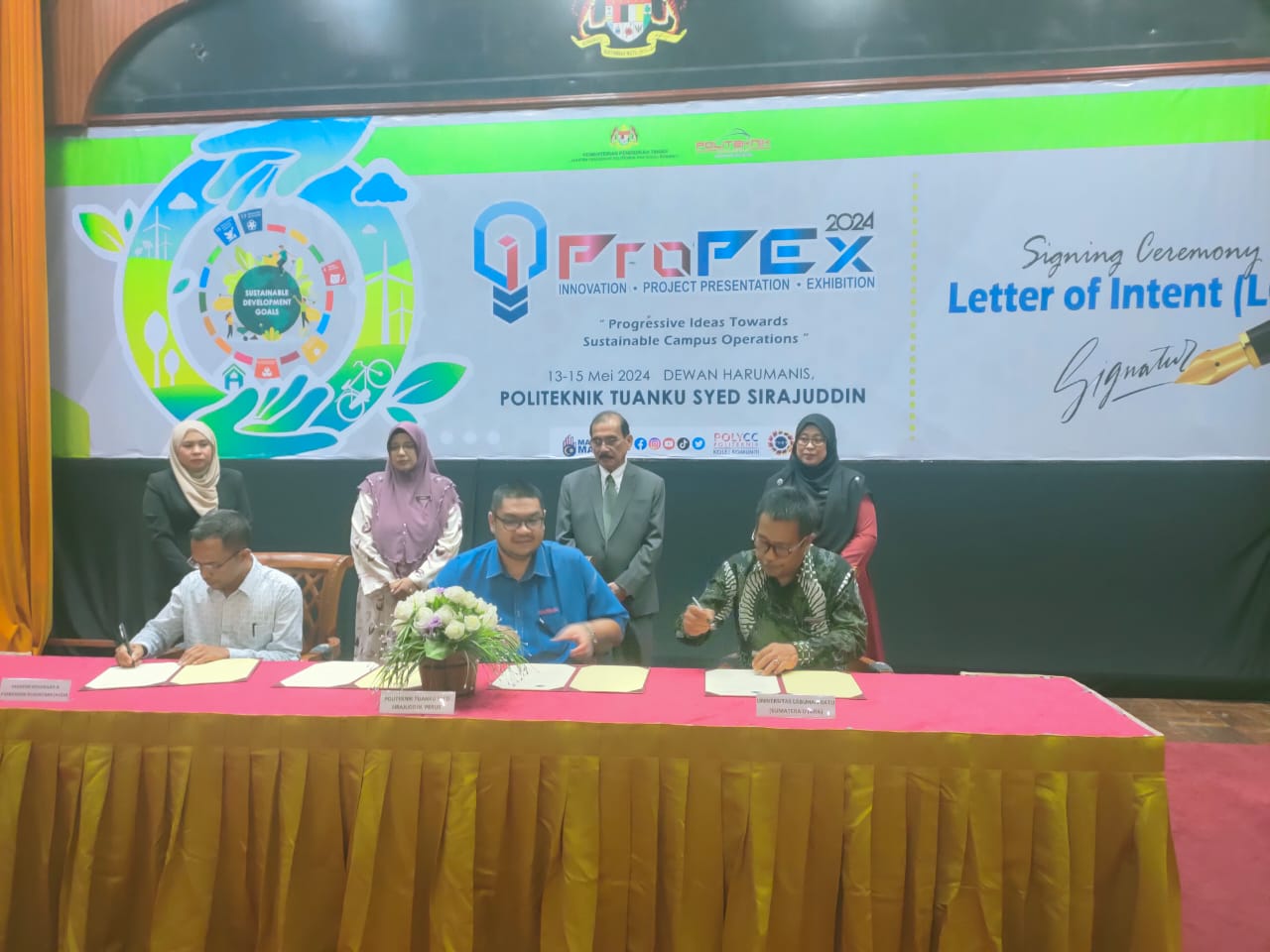 Universitas Labuhanbatu Kolaborasi Dengan Politeknik Tuanku Syed ...